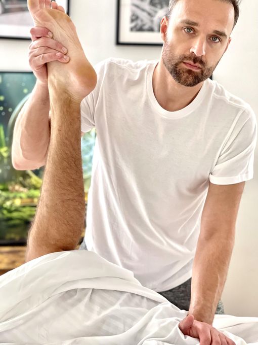 Zen Retreat By Alex Max Massage Bodywork In Los Angeles Ca