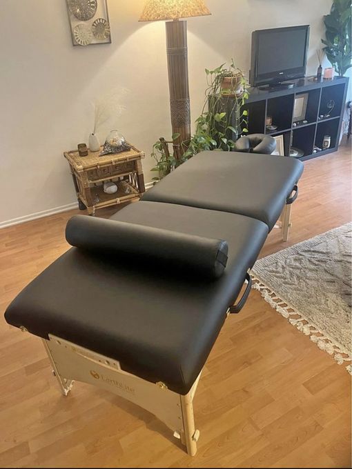 The Art Of Touch By Niyah Massage Bodywork In Irvine Ca Massagefinder